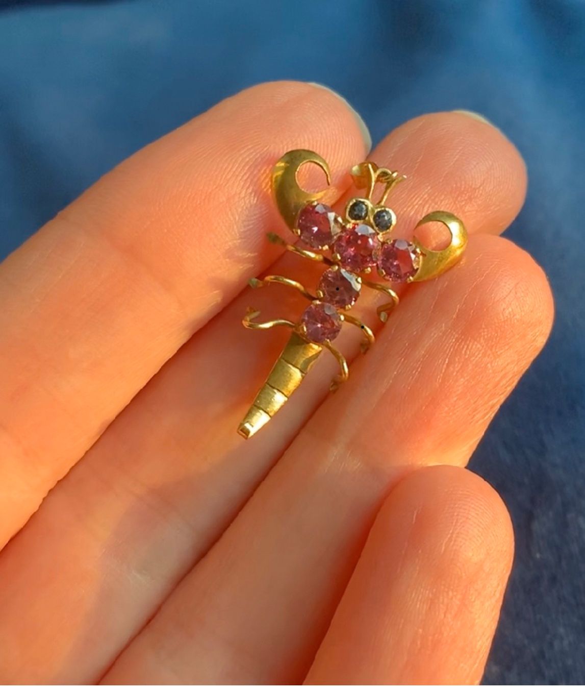 Goldtone Vintage Scorpion Pendant Pin